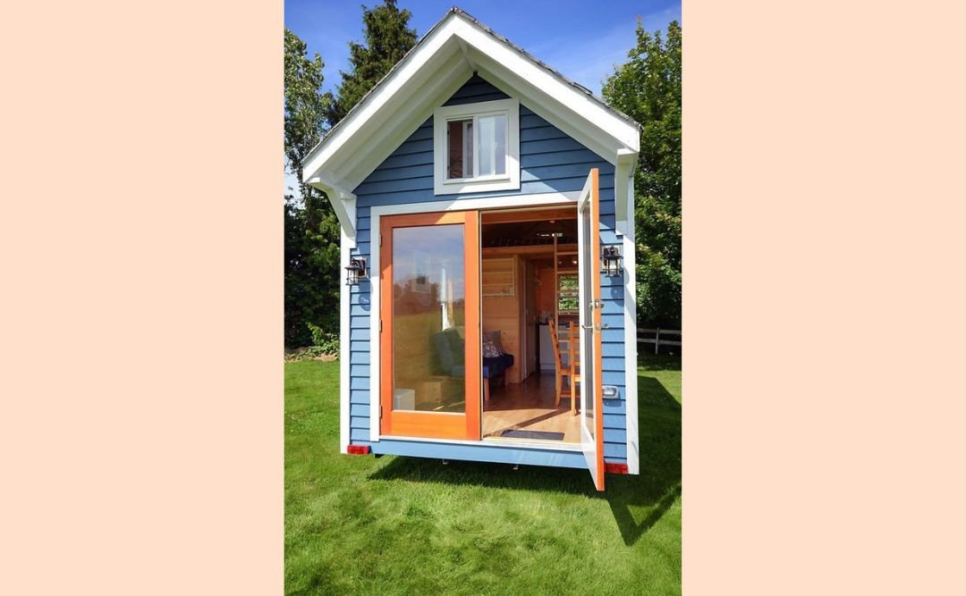 Expert Guide: How to Select the Perfect Tiny House Doors in 2023